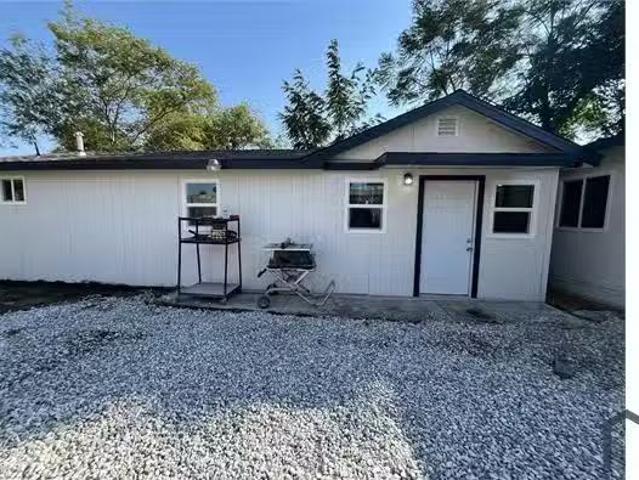 747 N Mayfield Ave #C, San Bernardino, CA 92401