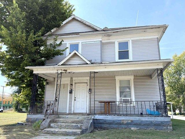 747 N Mulberry St, Muncie, IN 47305