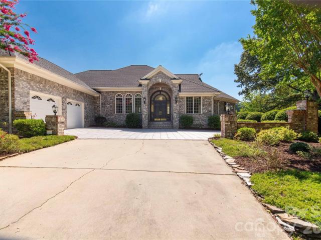 747 Shoreline Drive