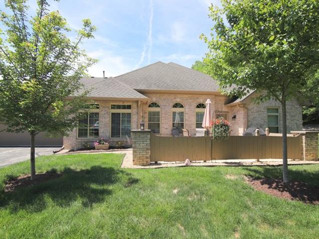7484 Courtyard Way, Fishers, IN 46038