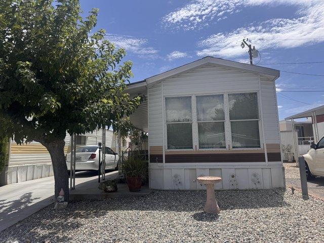 7484 Kickapoo Trl, Yucca Valley, CA 92284