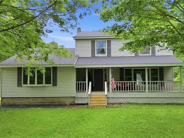 7488 East St, Newport, NY 13416