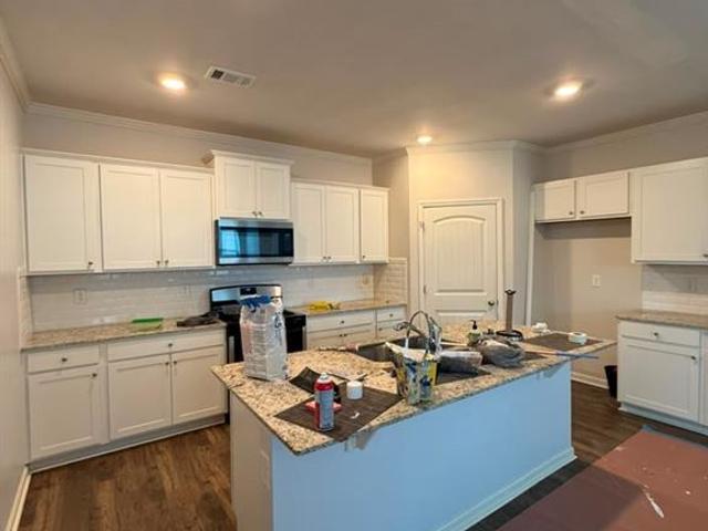 7481 Hawk Tail Way