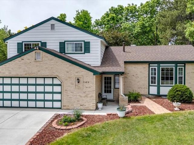 7482 W Peakview Ave, Littleton, CO 80123