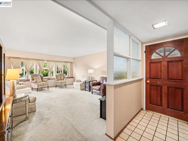 748 Cornell Dr