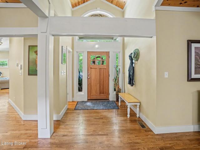 748 Greensward Dr