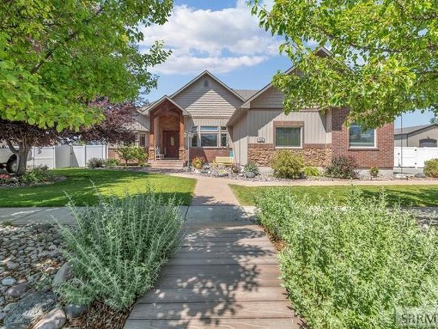 748 Dell Rd, Chubbuck, ID 83202