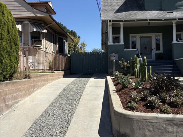 748 E Kensington Road