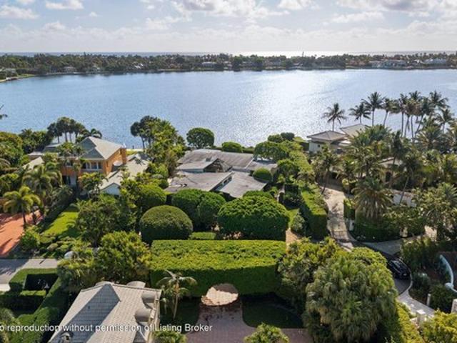 748 Island Dr, Palm Beach, FL 33480
