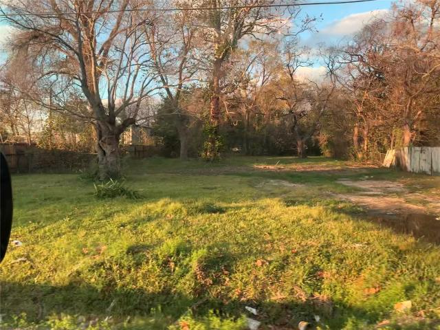 748 Millville Dr, Houston, TX 77091 | MLS #24465 | Compass
