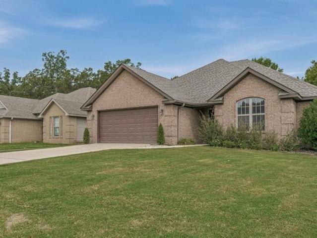 748 White Dove Cir, Jonesboro, AR 72401
