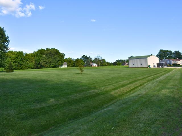 7495 Meadowview Lane