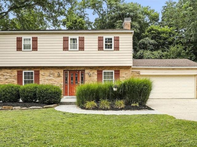 7495 Hunley Rd, Anderson Township, OH 45244