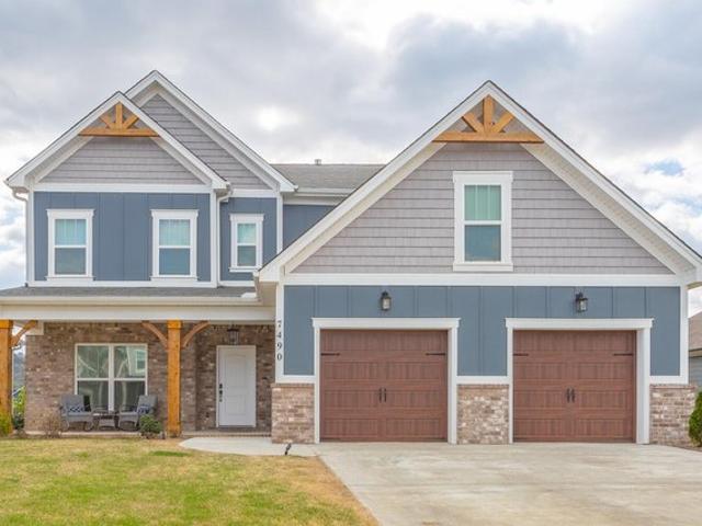 7490 Tailgate Loop, Ooltewah, TN 37363
