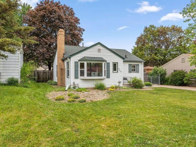 749 Cottage Ave W, Saint Paul, MN 55117