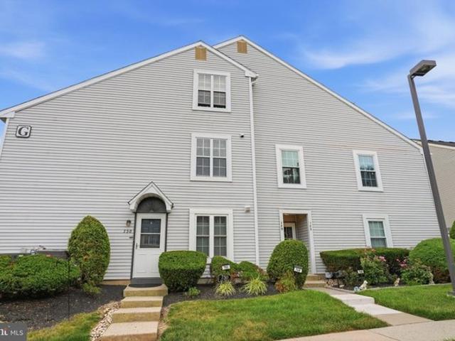 749 E Parker St, Langhorne, PA 19047