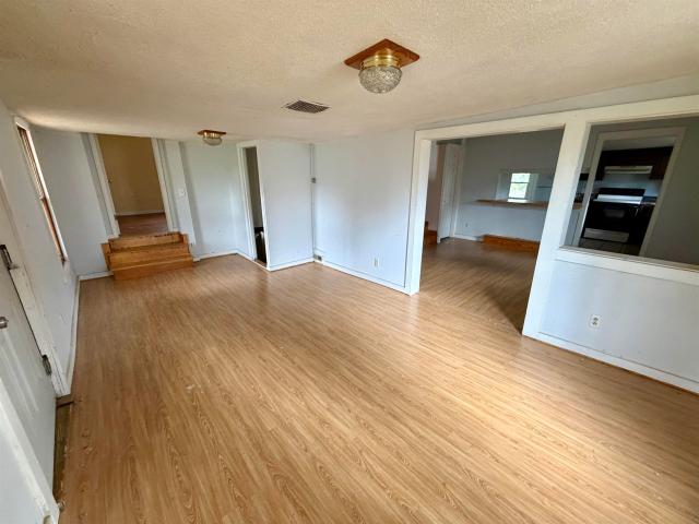 749 florence ave