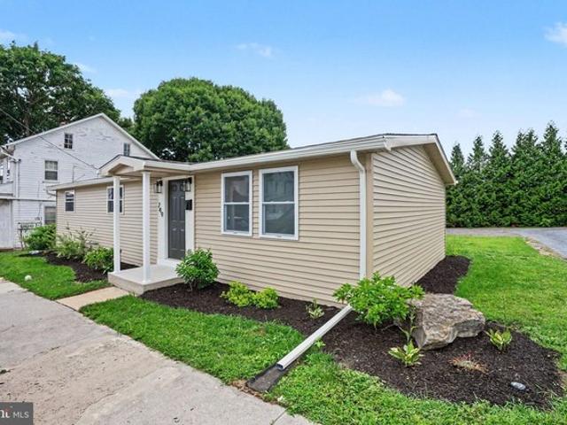 749 N Railroad St, Palmyra, PA 17078