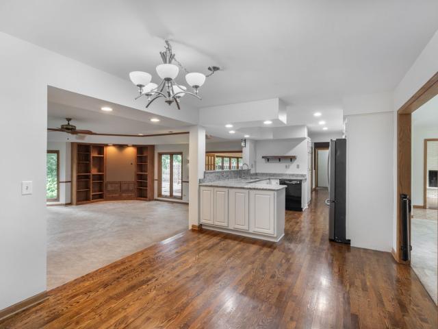 749 N Sharon Drive