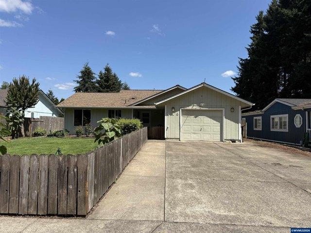 749 S 2nd Pl, Jefferson, OR 97352