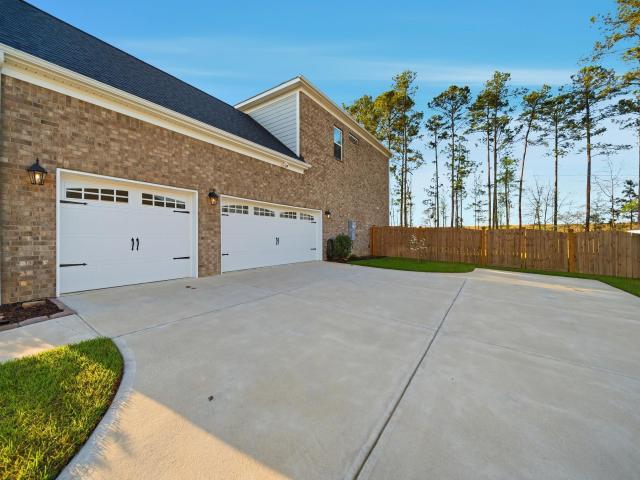749 Scarlet Oak Road
