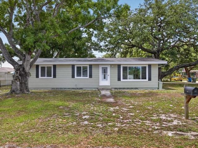 749 Palm Ave, Largo, FL 33770