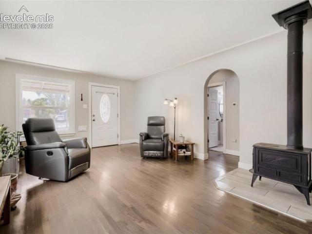 749 W Corona Avenue