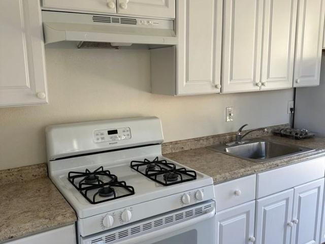 74 1 Bedroom Apartment for Rent at 5055 59.5 Muir Avenue, San Diego, CA 92107 Point Loma Heights