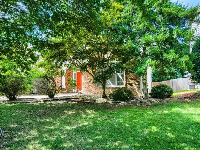 74 Vinings Lake Drive SW