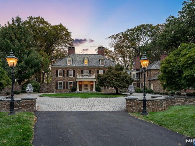 74 Village Rd, New Vernon, NJ 07976 | MLS #25039 | Compass