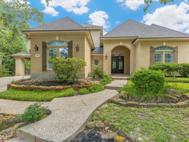 74 W Thymewood Pl, The Woodlands, TX 77382