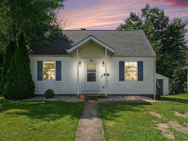 74 Alta Vista Dr, Walton, KY 41094