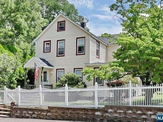 74 bedroom, Butler NJ 07405 104604954