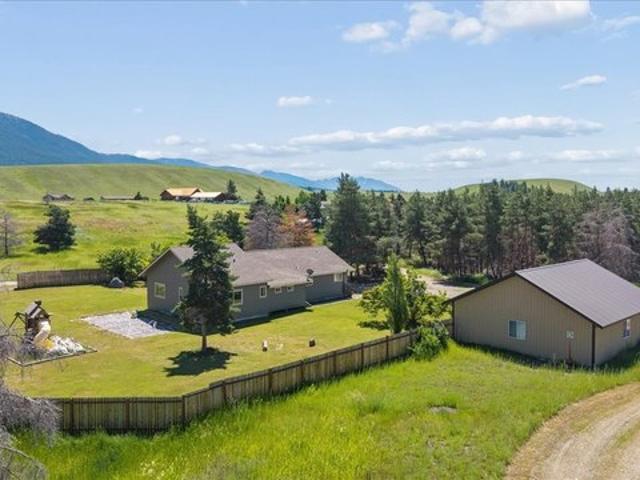 74 Berger Ln, Eureka, MT 59917