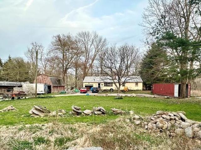 74 Bopp Rd, Canterbury, CT 06331