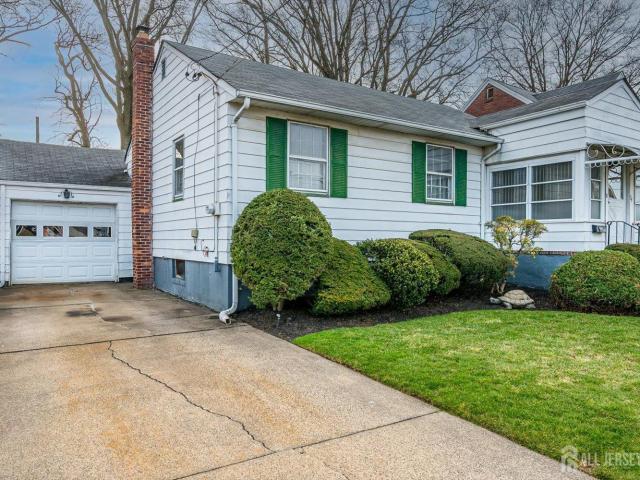 74 Bloomfield Avenue