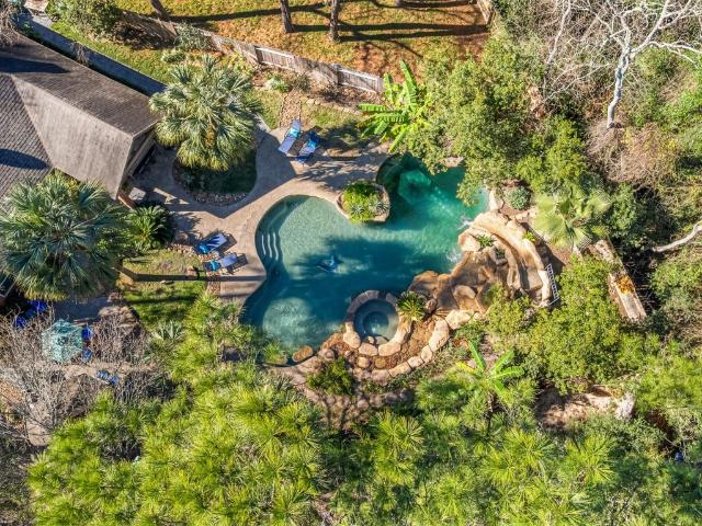 74 Blackstar Pl, The Woodlands, TX 77382 | Compass
