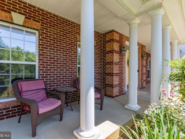 74 Brooke Crest Lane
