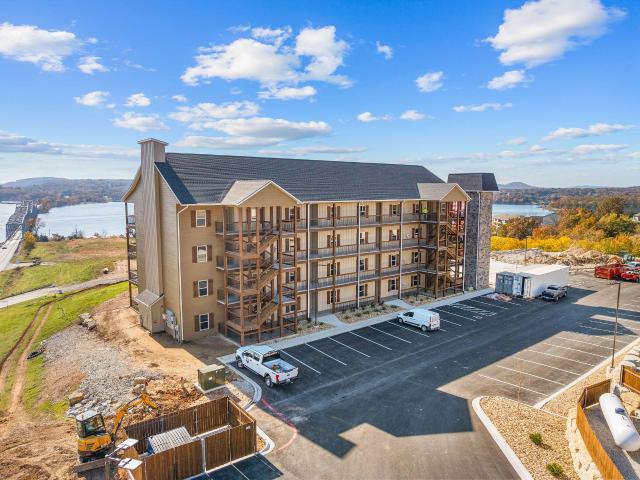 74 Bridgewater Loop # #1