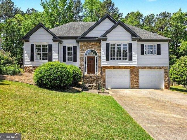 74 Crestview Ln, Dallas, GA 30157