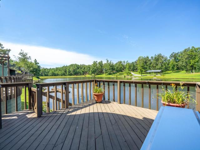 74 driftwood rd