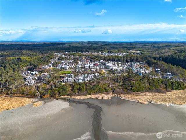 74 Elk Creek Loop, Pacific Beach, WA 98571 | MLS #2478