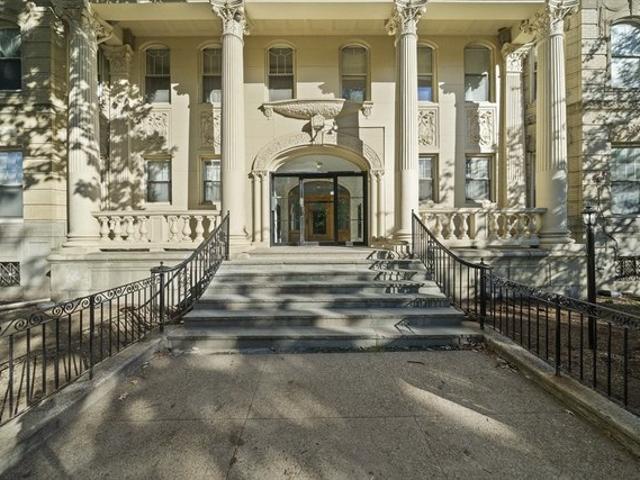 74 Fenway Apt 56, Boston, MA 02115