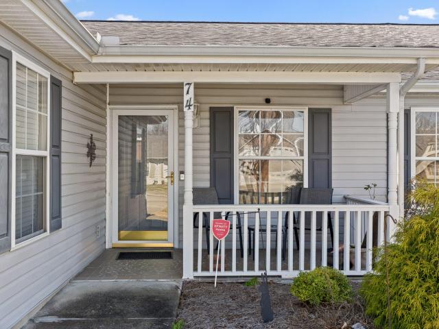 74 Flagstone Drive