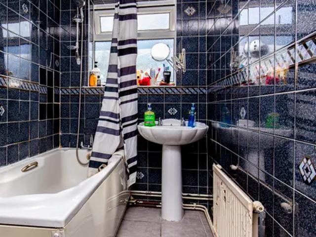 74 Halley Road, London, E7 8DT, United Kingdom | 4 bed house for rent #165375940 | Rentberry