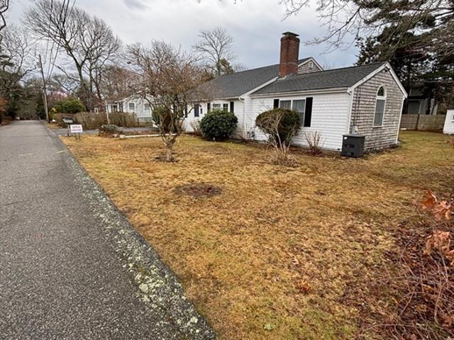 74 Hillside Ave