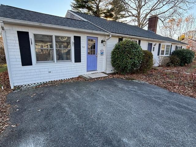 74 Hillside Ave, Falmouth, MA 02556 | MLS #73495