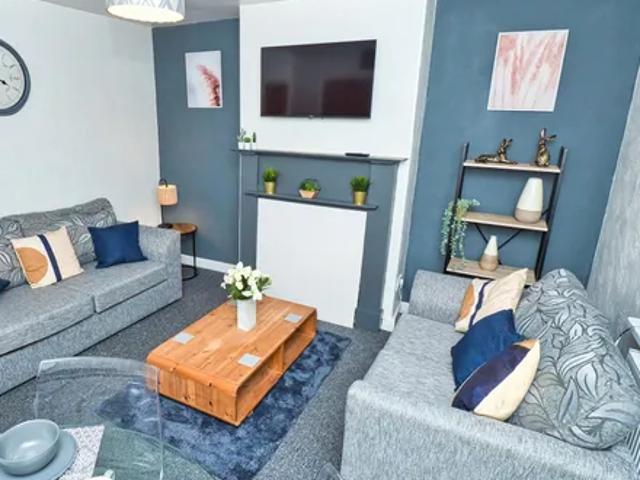 74 Hunton Hill, Gravelly Hill, B23 7NE, United Kingdom | 5 bed apartment for rent #160133208 | Rentberry