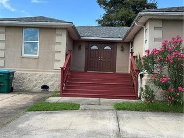 74 Johns Hopkins Dr, Kenner, LA 70065