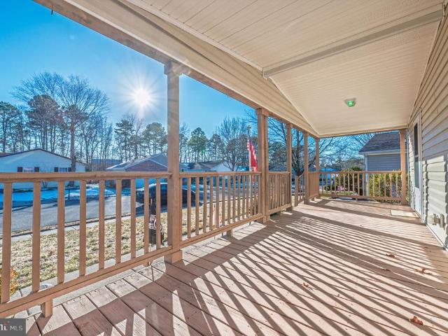74 Knollwood Drive